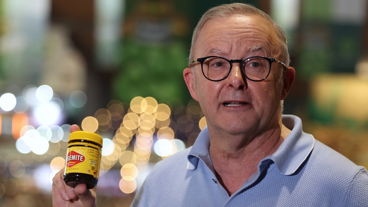 Leighton Walters: Vegemite back on menu at Canadian cafe after food ...