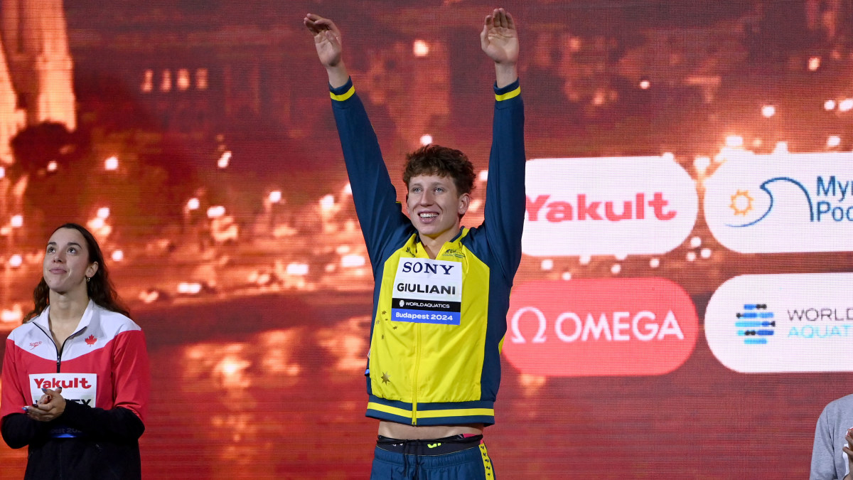 World Short Course Championships 2024: Max Giuliani, silver medal, men ...