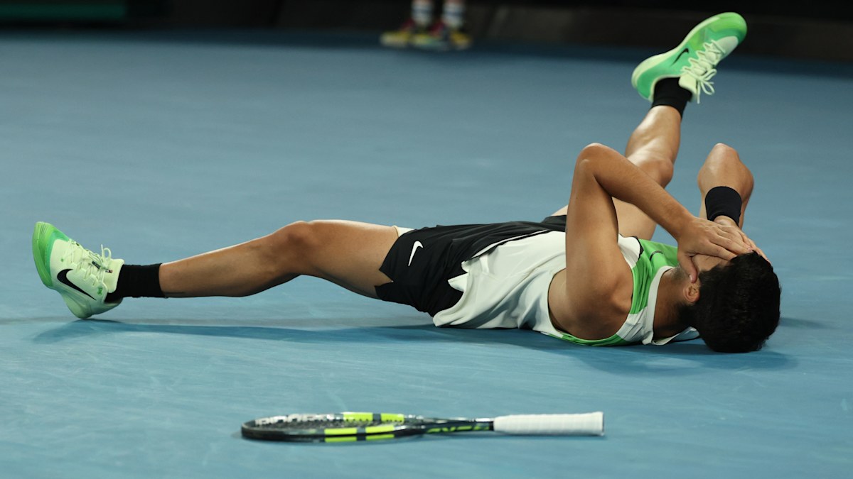 Australian Open Tennis 2026: Carlos Alcaraz defeats Novak Djokovic men ...