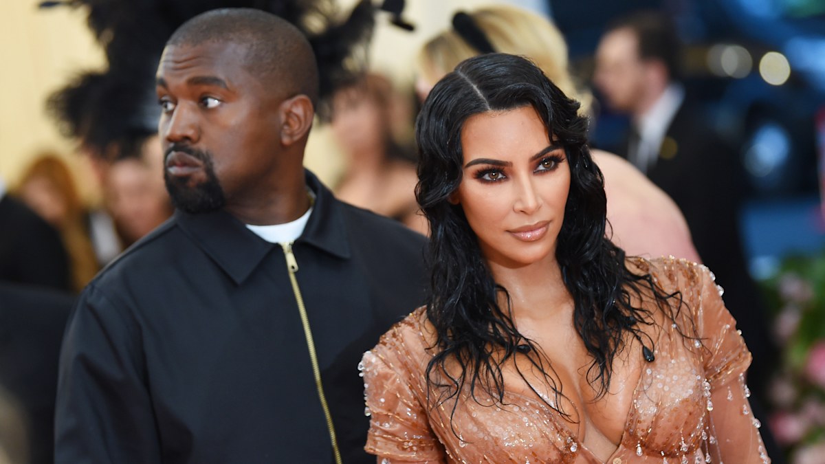 Kim Kardashian and Kanye West feud: Kim Kardashian calls out Kanye West ...