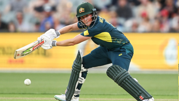 Womens Ashes 2025: Beth Mooney moves to equal fourth highest Australian ...