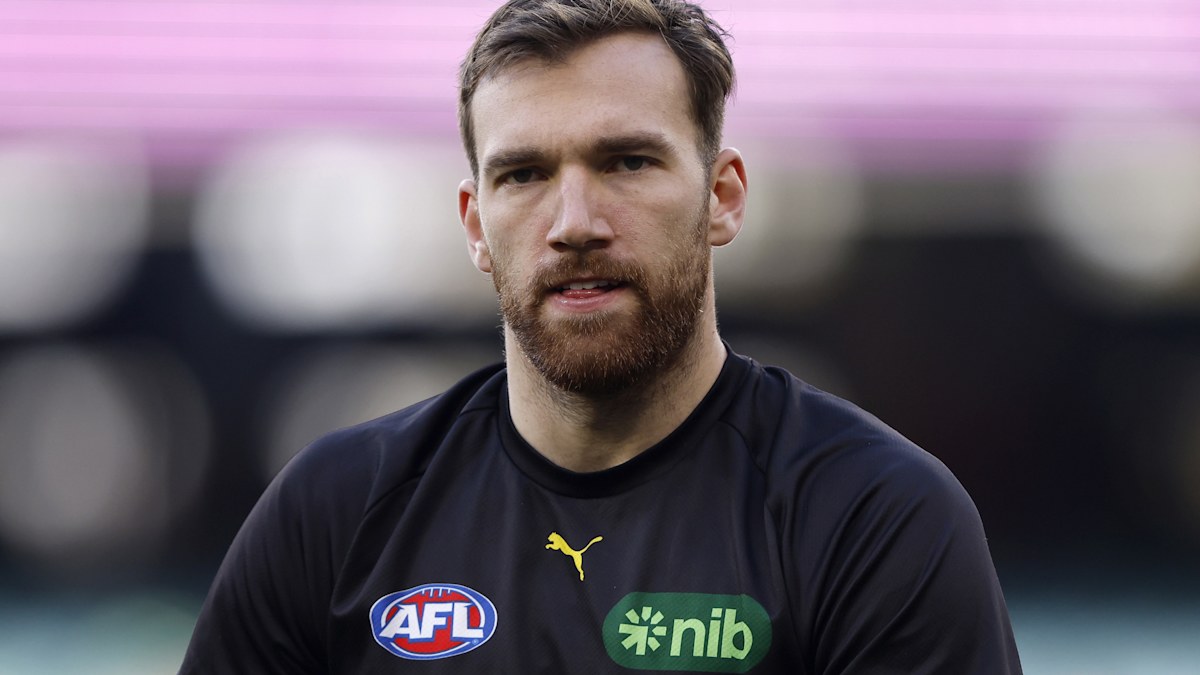 AFL News 2025: James Hird and Geelong coach Chris Scott give their ...