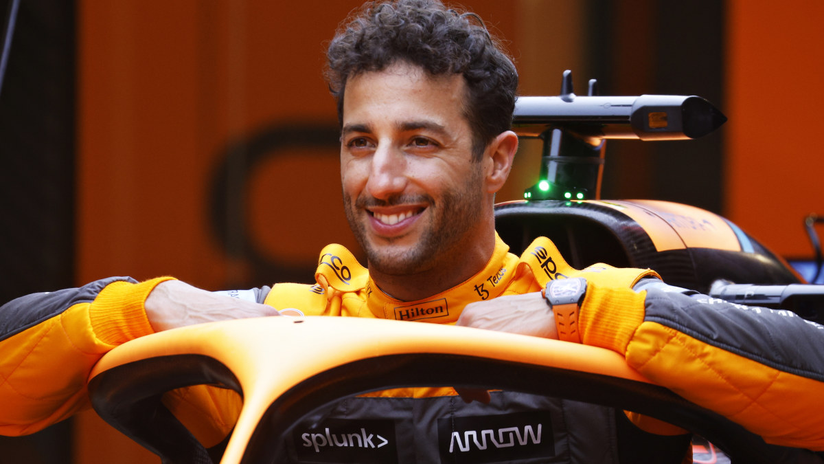 F1 news 2022: Daniel Ricciardo open to Alpine reunion as potential move ...