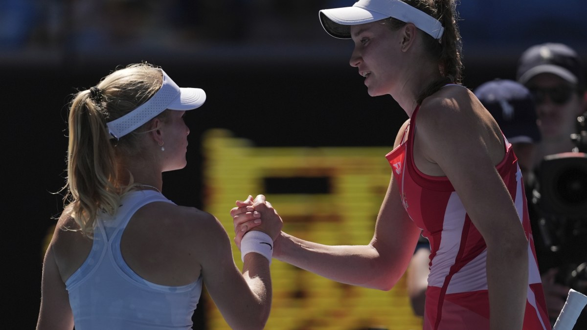 Australian Open 2025: Emerson Jones v Elena Rybakina results ...