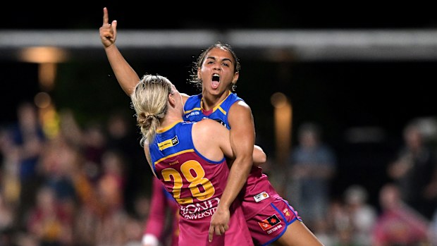 AFLW grand final 2025: Preview and prediction for North Melbourne ...