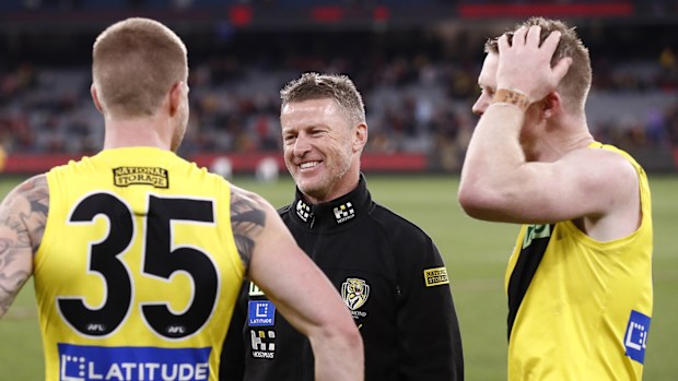 AFL News 2025: Fresh details on Damien Hardwick call to quit Richmond Tigers for Gold Coast Suns ...