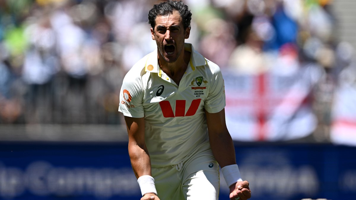 The Ashes 2025 | Mitchell Starc takes wicket in first over at Perth ...