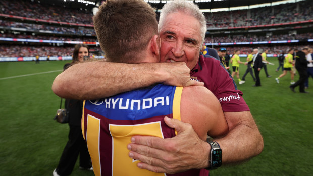 AFL grand final 2024: Chris Fagan, Dayne Zorko hold up trophy honouring ...