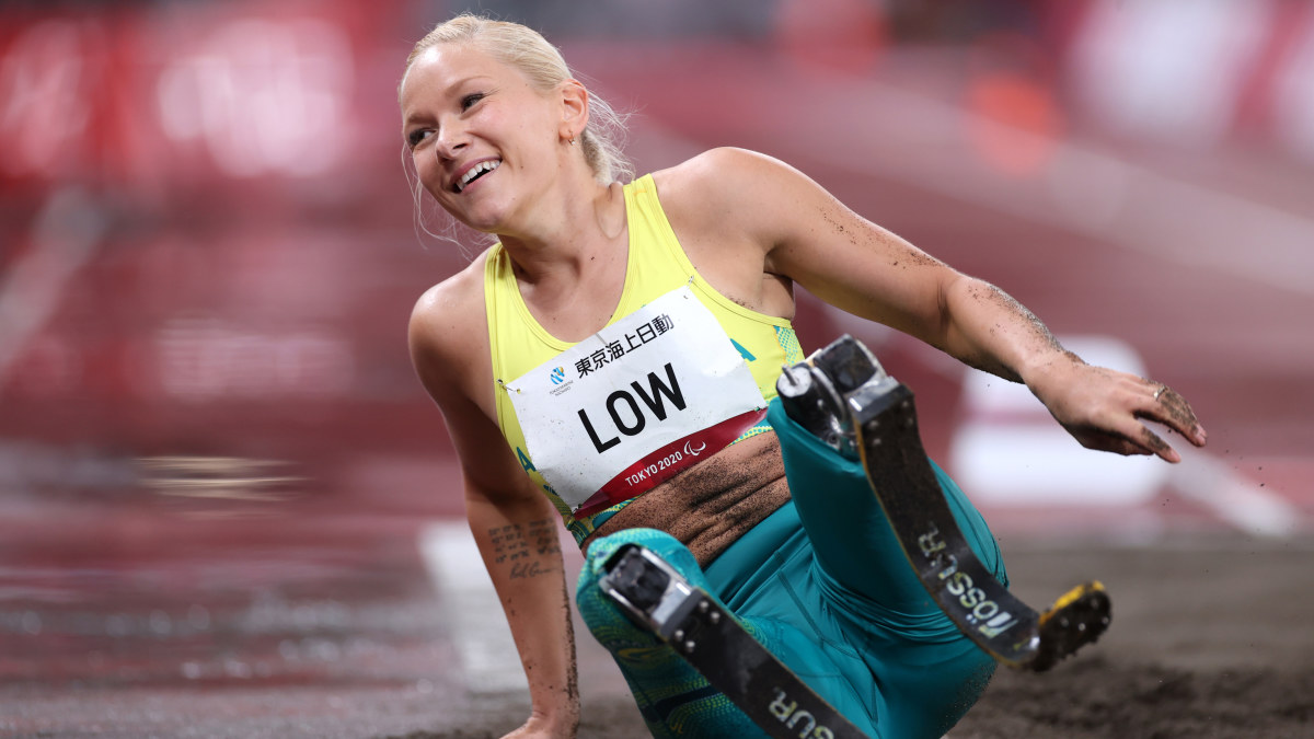 2023 Paris Paralympic Games | Vanessa Low was hit by a train. She's now ...