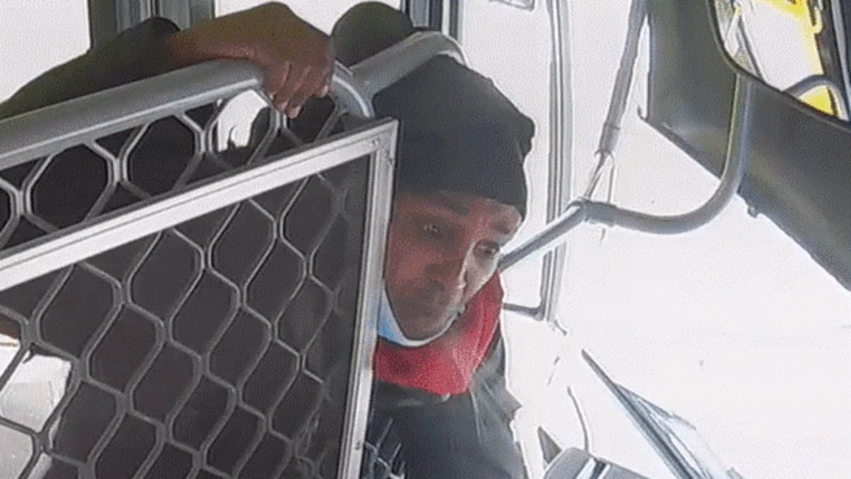 Police reveal CCTV of man spitting in bus driver's face in East ...