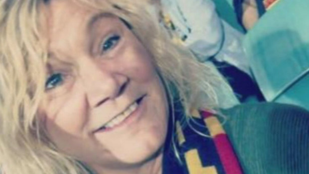 South Australia news: Mother and son dead after car hit tree in South ...