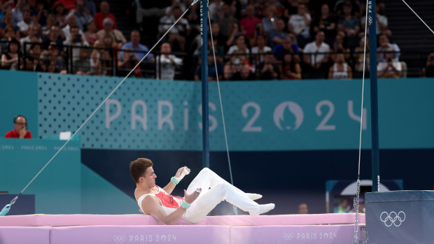 Paris Olympics 2024: Canadian gymnast Felix Dolci suffers nasty fall ...