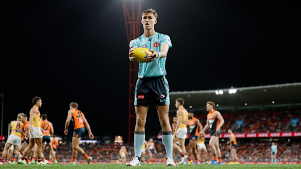 AFL news 2025: Laws, umpiring process, interpretations, seven rule ...