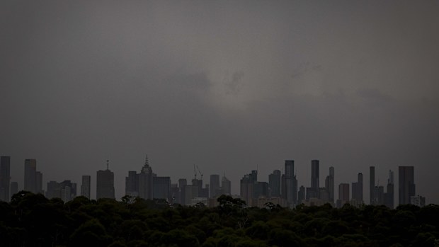Melbourne weather news, floods update: Victorians warned to expect ...
