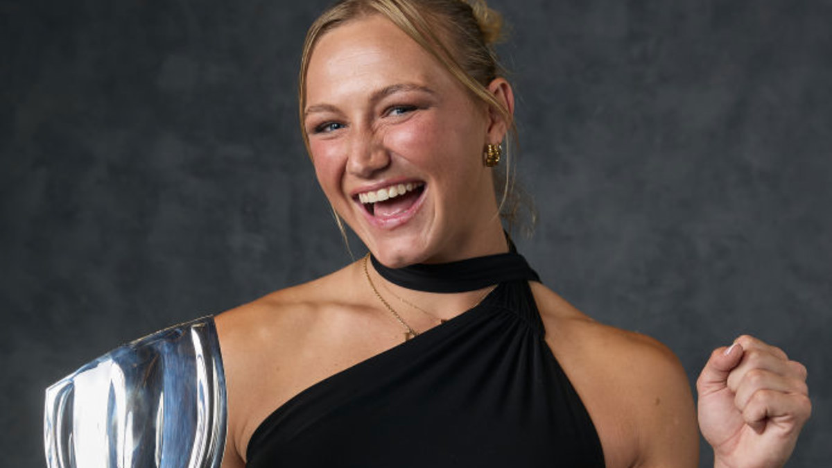 World Rugby Awards 2024 winners | Maddison Levi, Pieter Steph du Toit ...