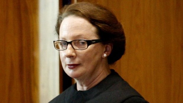 High Court judge Susan Kiefel favourite to replace chief justice Robert ...