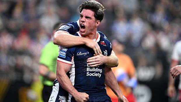 NRL Las Vegas 2026: Hull KR smashed by Leeds Rhinos, Maika Sivo scores ...