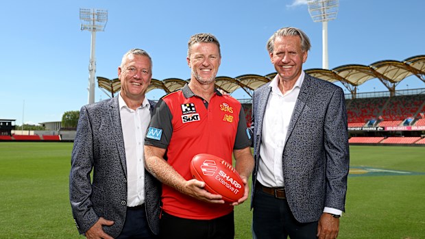 AFL News 2025: Fresh details on Damien Hardwick call to quit Richmond Tigers for Gold Coast Suns ...