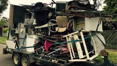 Driver fined $800 for overloaded trailer in Scoresby