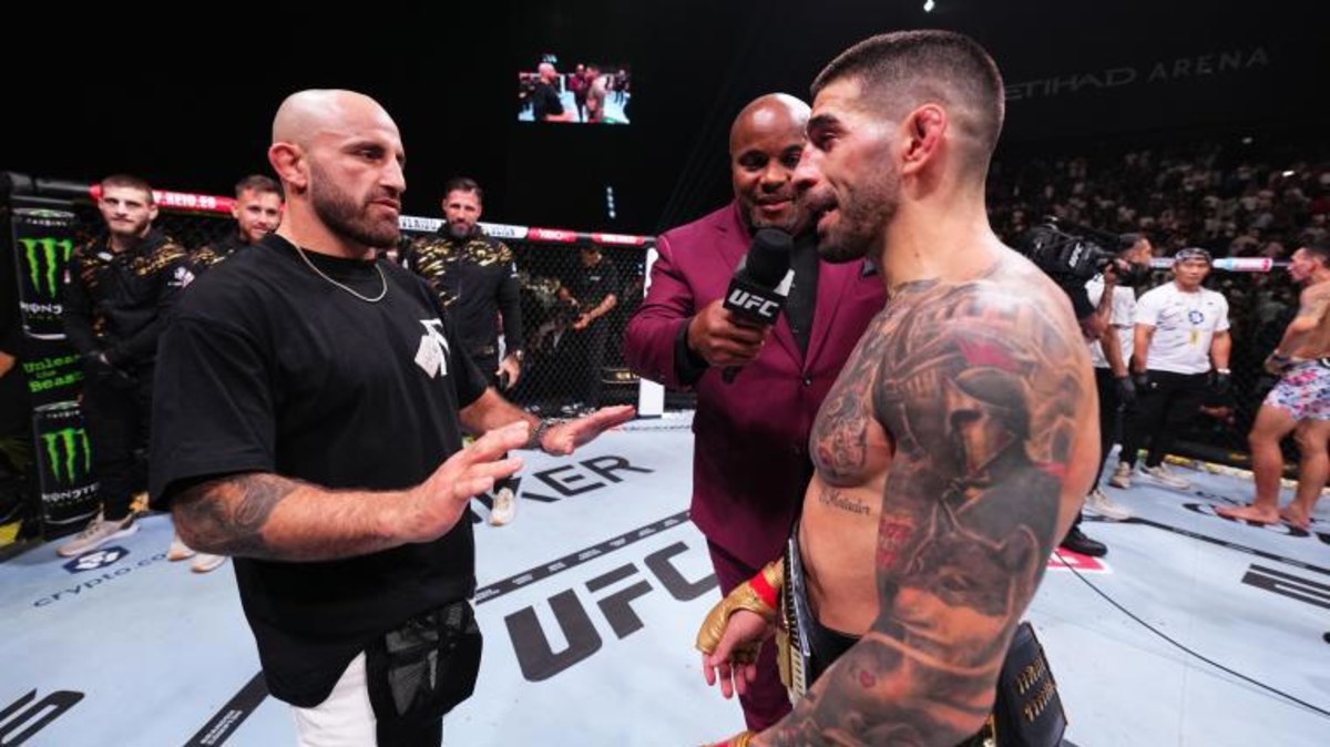 UFC news 2025: Alex Volkonovski sends message to Dana White amid Ilia ...