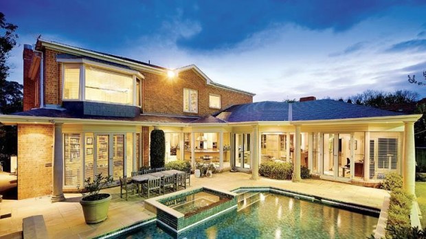 Janine, Jeff Allis boost housing market with $6.3m sale