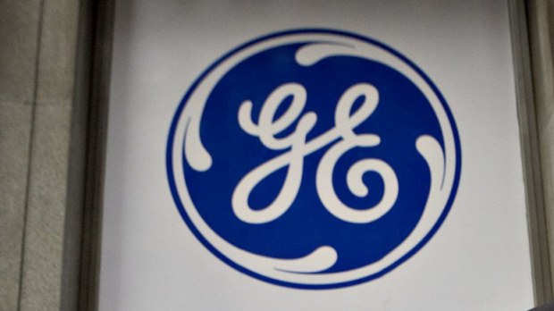 General Electric splits the difference