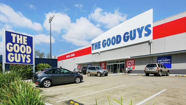 Former Good Guys boss Andrew Muir sells large format retail centre