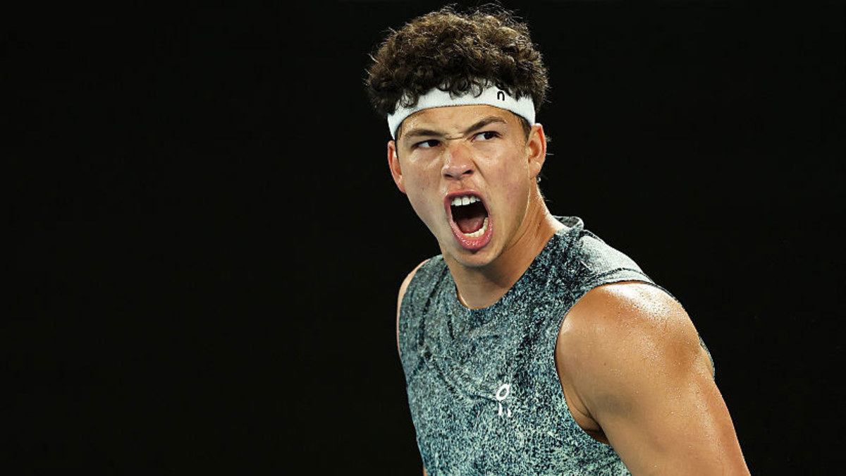 Australian Open 2026 AS IT HAPPENED results, day 9: Ben Shelton roars ...