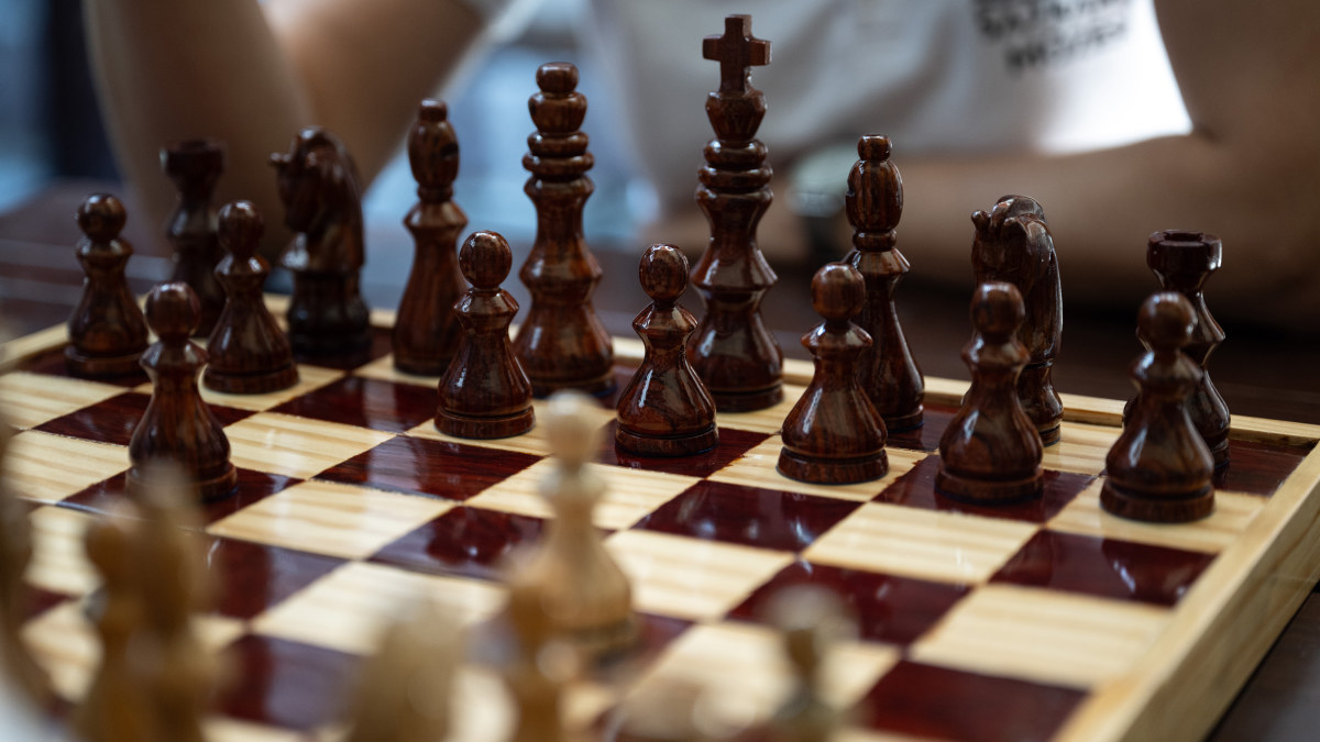 Chess body bans transgender women from competing in women's chess ...