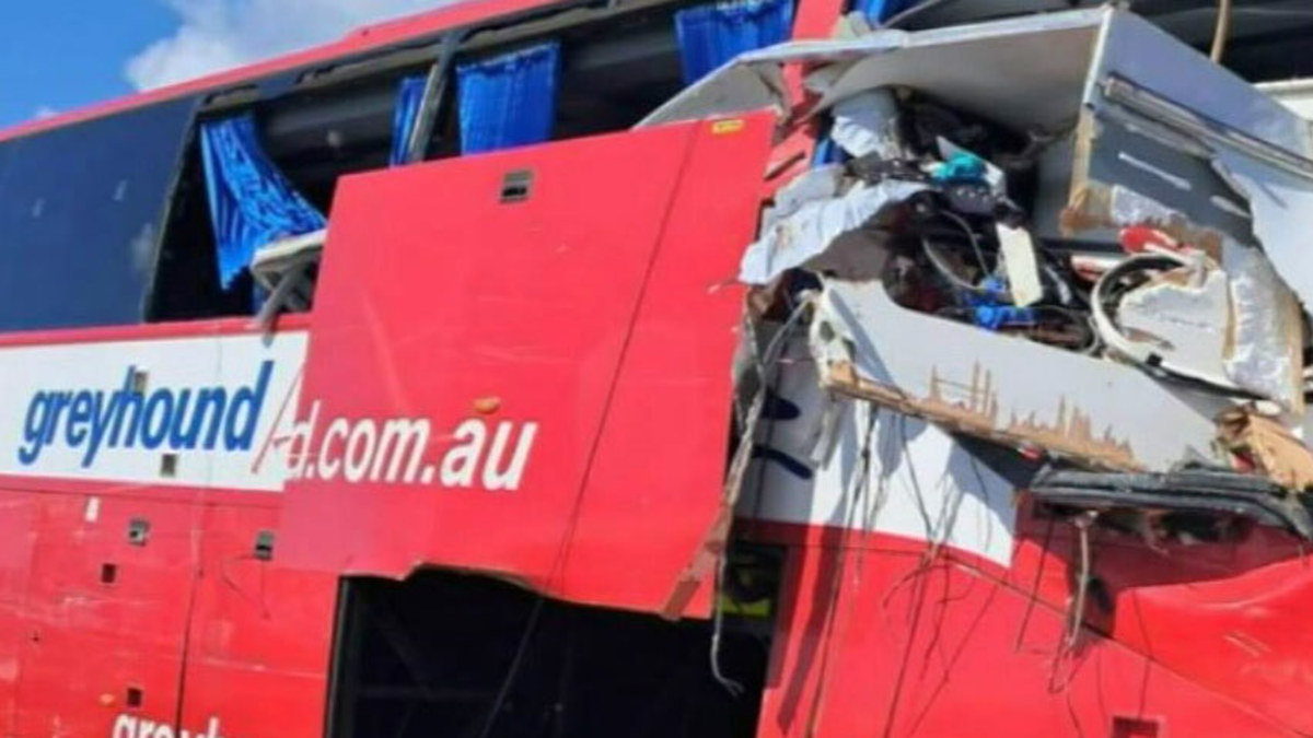 Bruce Highway crash update: 'Fiercely loyal' mother killed in Bruce ...
