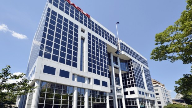 Singapore's Mapletree finds new mark on St Kilda Rd