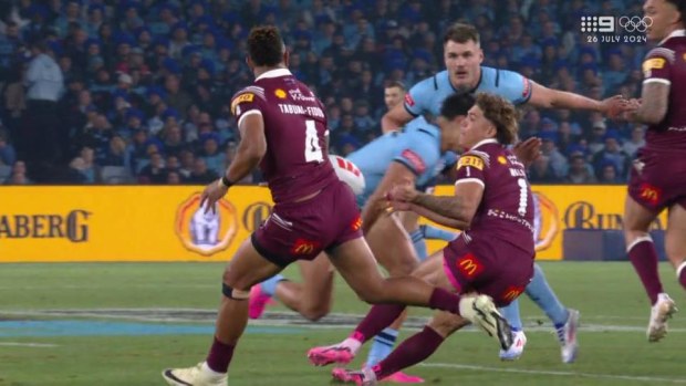 State of Origin 1 2024: NSW Blues' Joseph Suaalii sent off for high tackle on Reece Walsh video ...