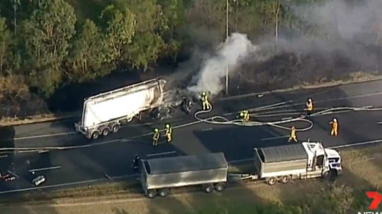 Two trucks crash on M7 at Glendenning, causing long delays