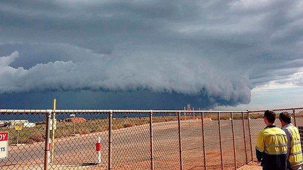 WA's North West bracing for possible pre-Christmas cyclone