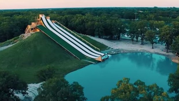 The Royal Flush, BSR Cable Park, Texas water slide video: Extreme ...