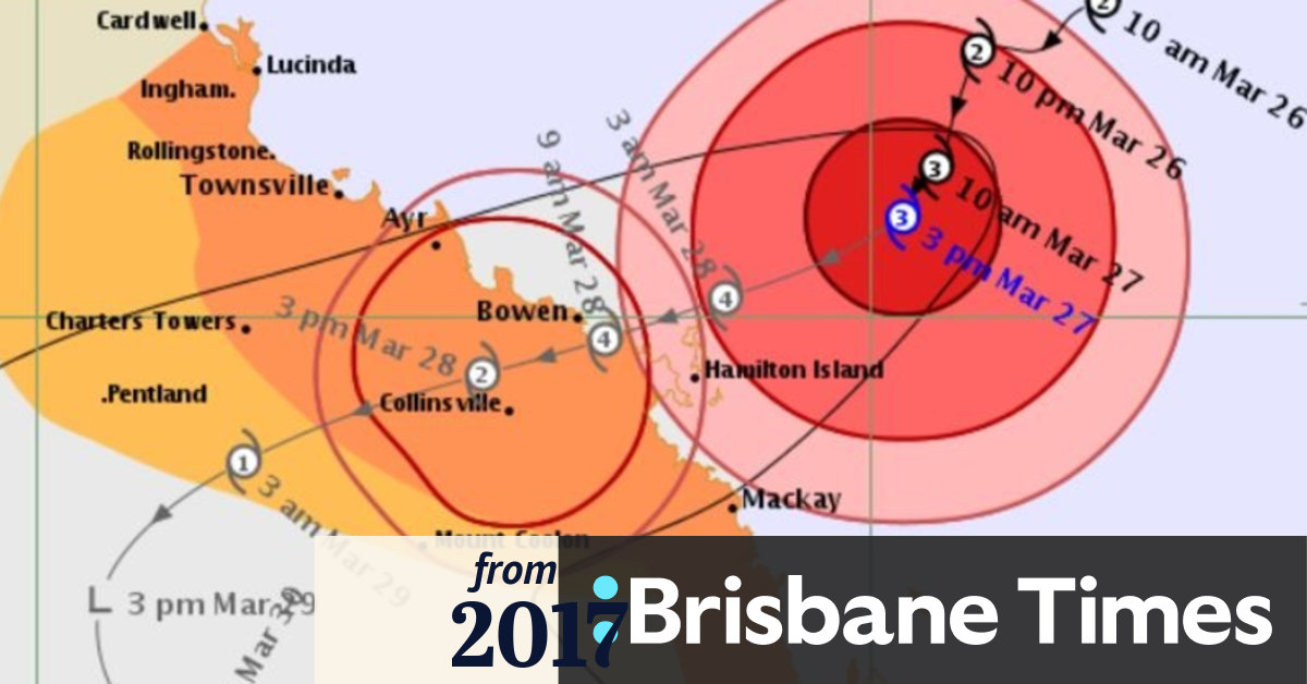 Cyclone Debbie: Premier warns Mackay 'the time for people to move is now'