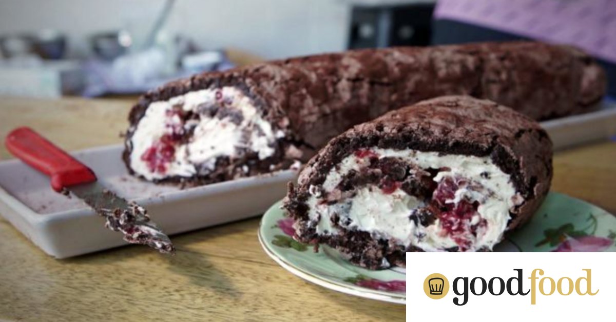 How to make a chocolate roulade