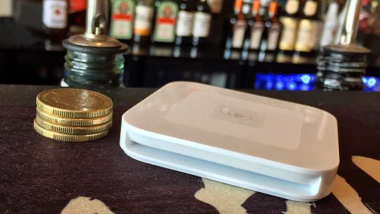 Hands on: Square contactless reader