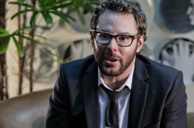 Napster founder upsets Hollywood with movie streaming service