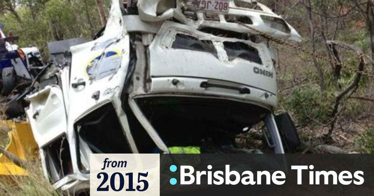 Crash causes damage to Bruce Highway bridge