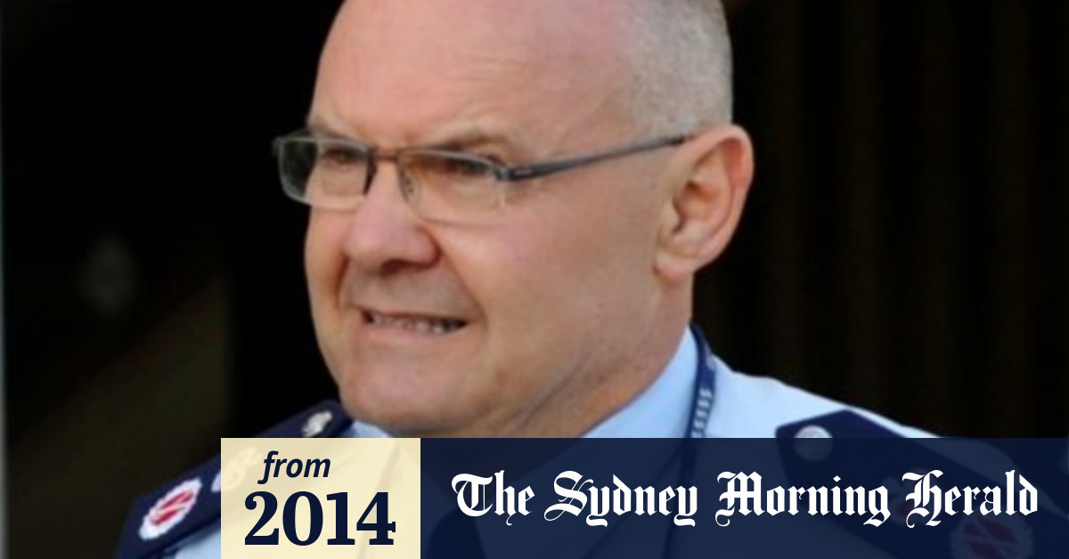 Victoria Police Chief Commissioner Ken Lay resigns from the force