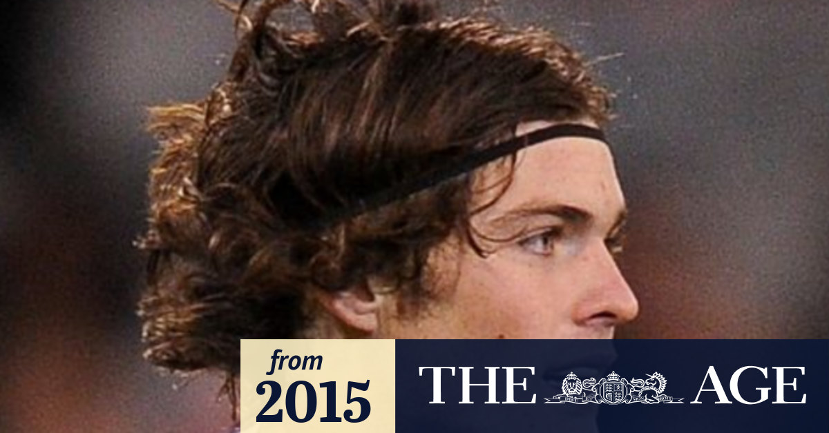 St Kilda's Dylan Roberton, Cameron Shenton re-sign