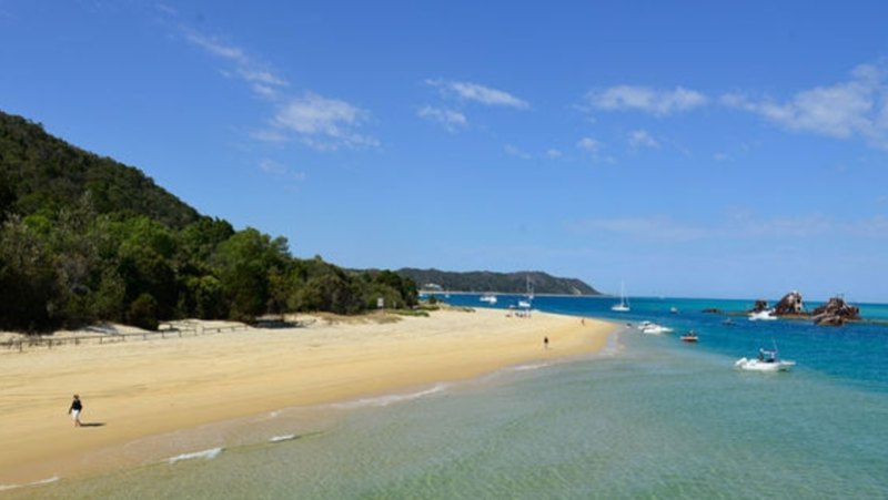 Seven islands to explore off the Brisbane coast