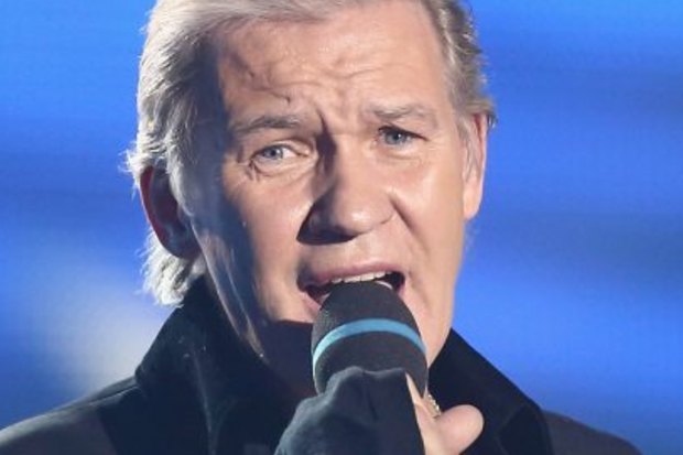 Australia-born singer-songwriter Johnny Logan won Eurovision Song ...