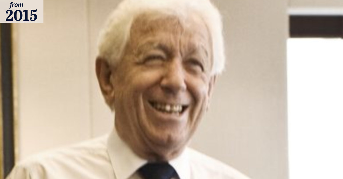 How Frank Lowy survived his worst year