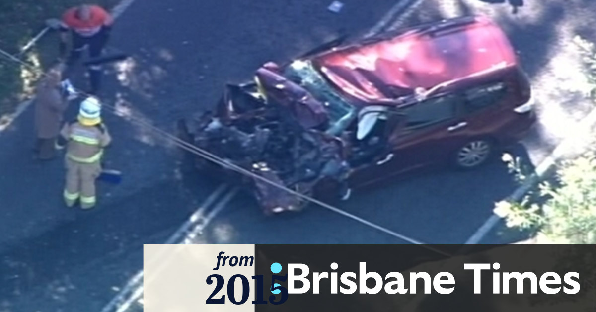 Man killed in head-on crash at Acacia Ridge