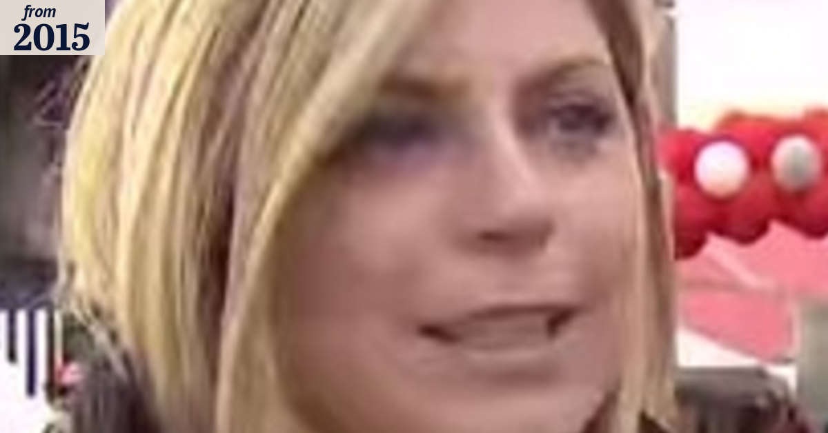 Female reporter Shauna Hunt confronts FHRITP hecklers and wins