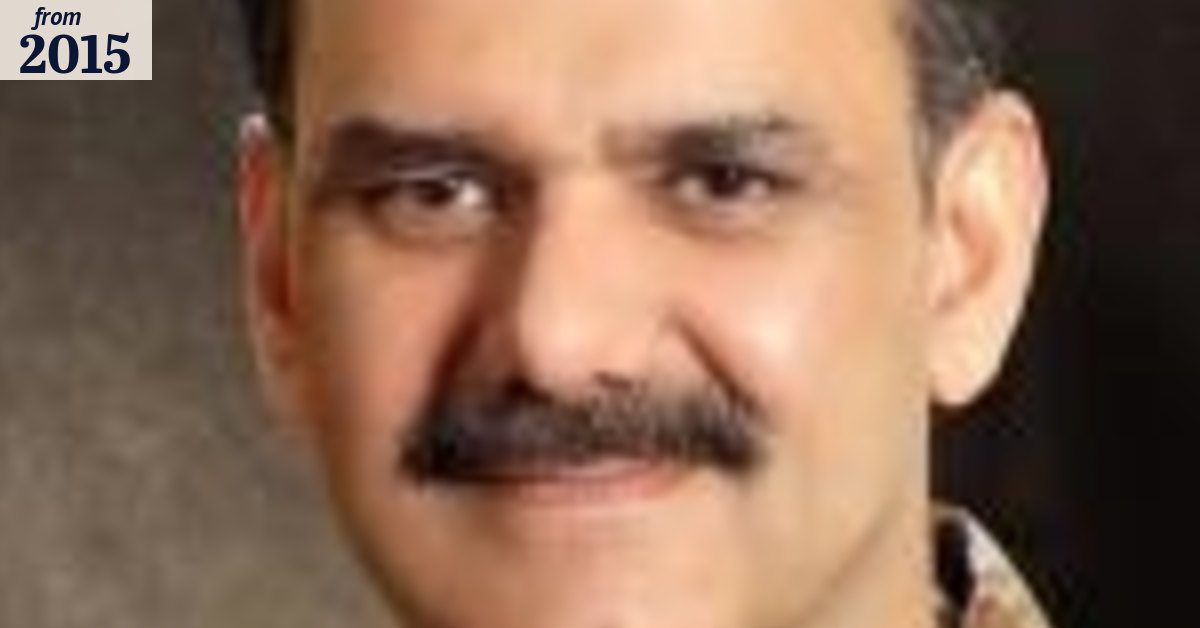 War live and in real-time: Pakistani general tweets defence of Badaber ...