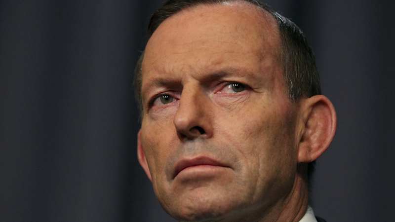 Tony Abbott urges Oxford to keep 'imperialist' Rhodes statue
