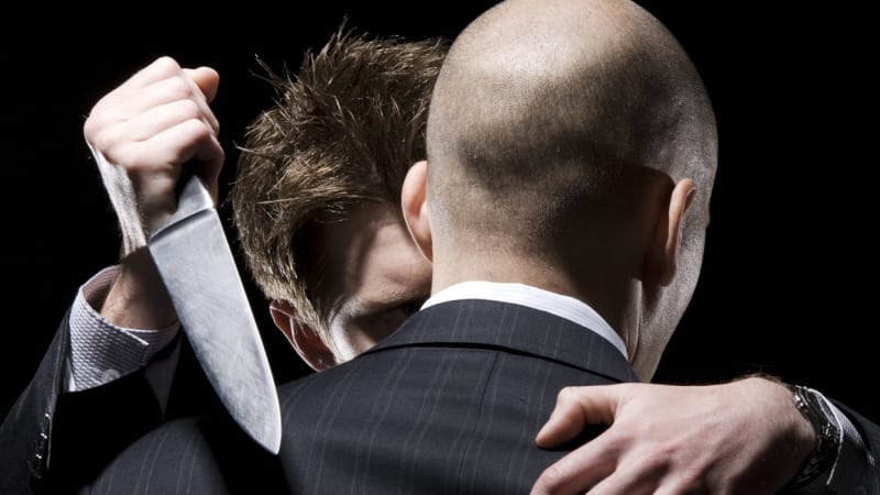 14 signs your co-worker is a psychopath